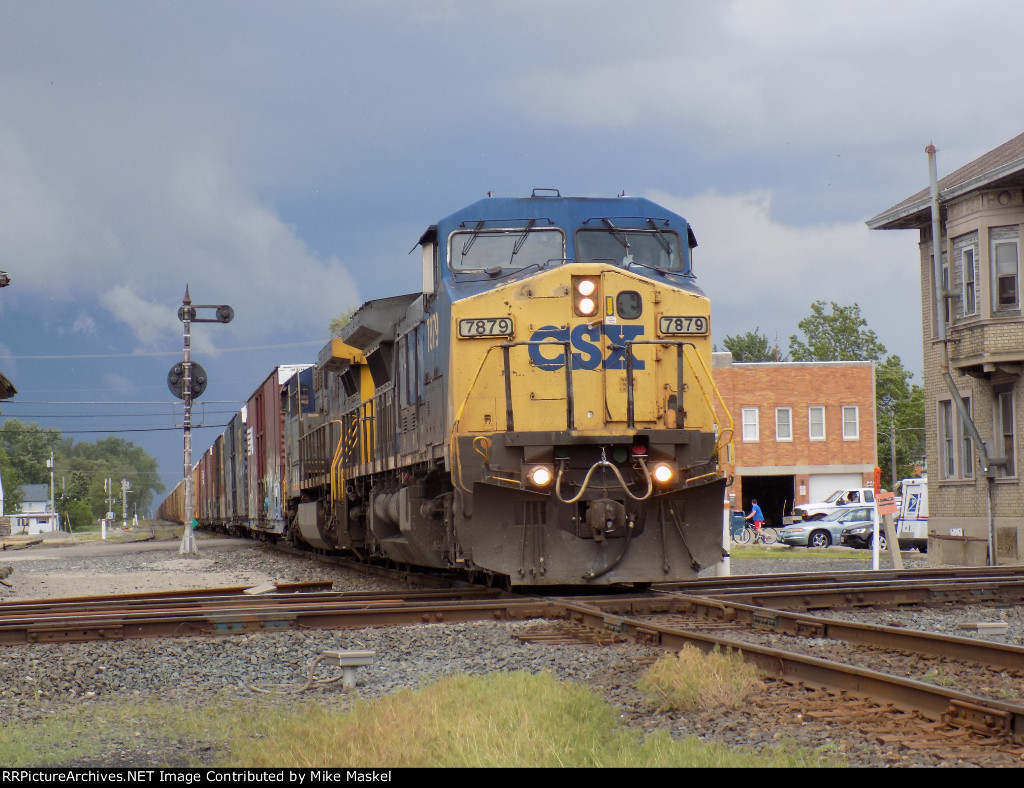 CSX 7879
